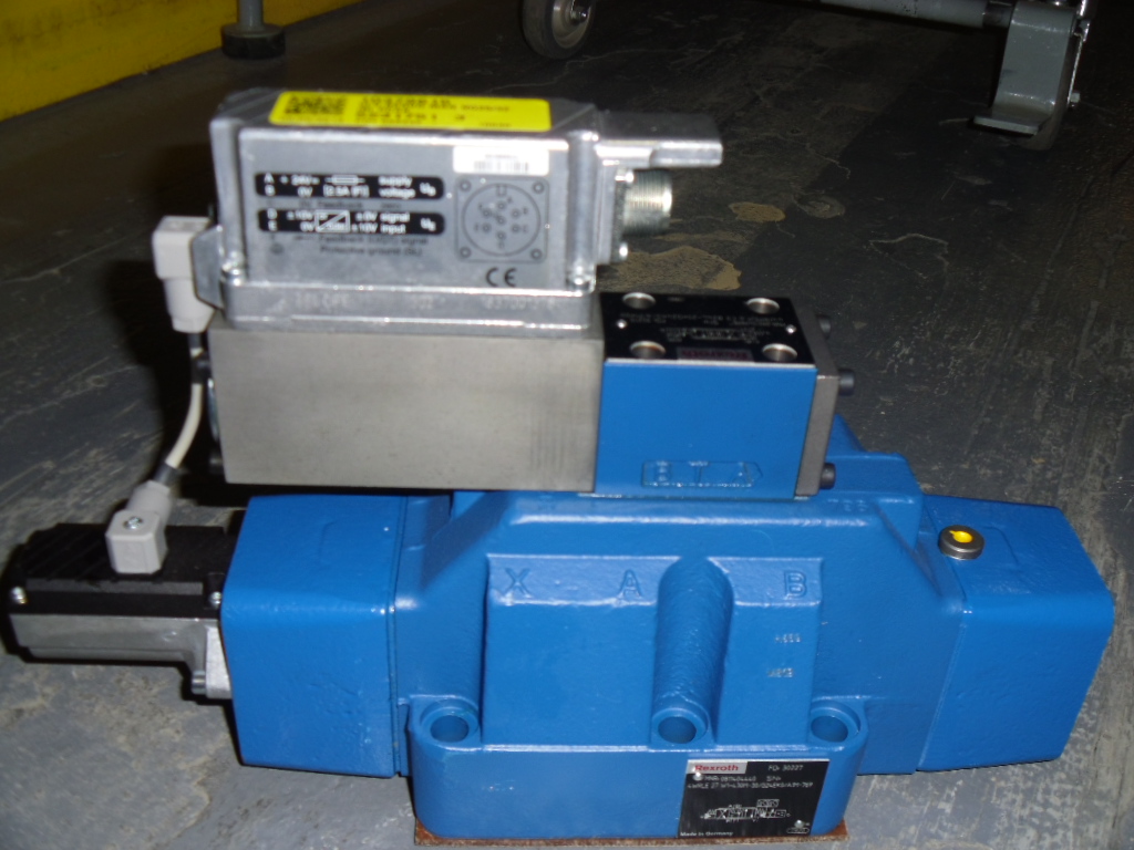 VLV,SERVO MAN NG25/32 (B) PCAK | Milacron eStore