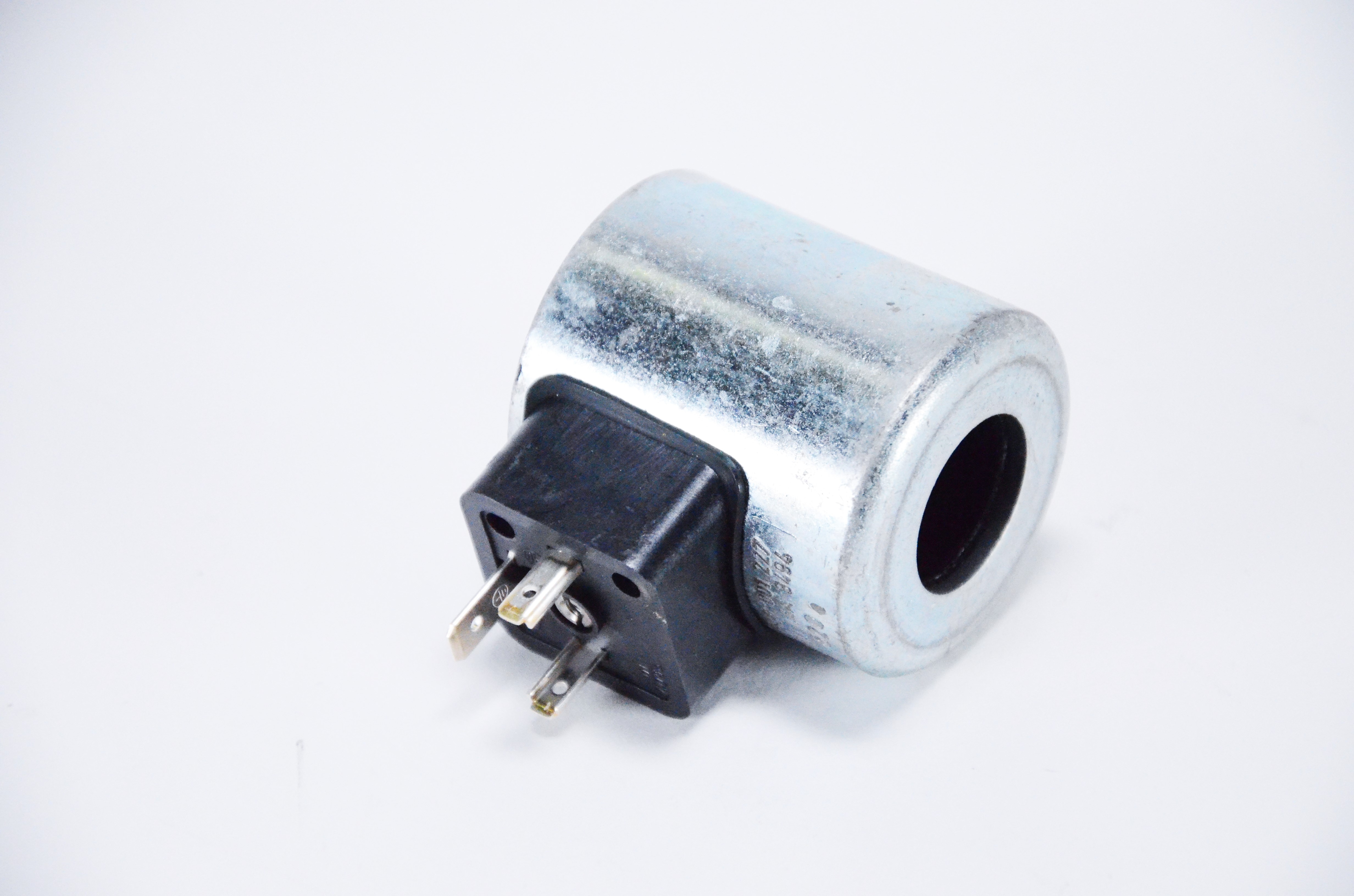 COIL,SOLENOID NG06 24VDC 33W | Milacron eStore