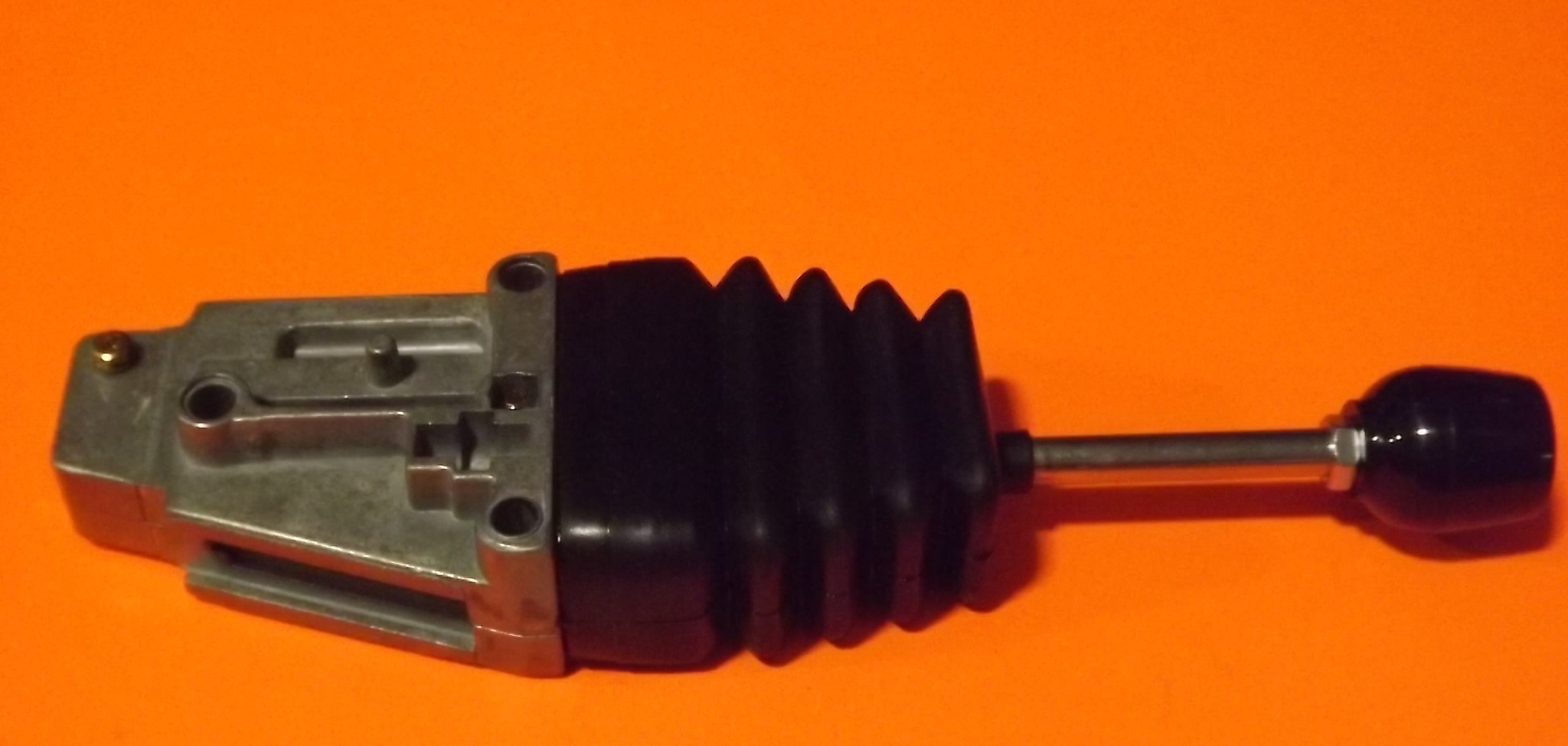 LEVER BOOM CONTROL (MAKE FROM 30169-1) | TICO eStore