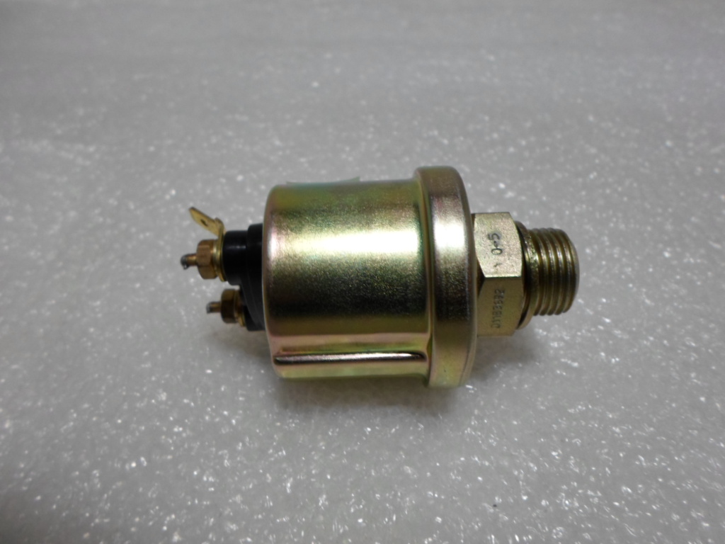 SWITCH, OIL PRESSURE DEUTZ ENG | Schwarze eStore