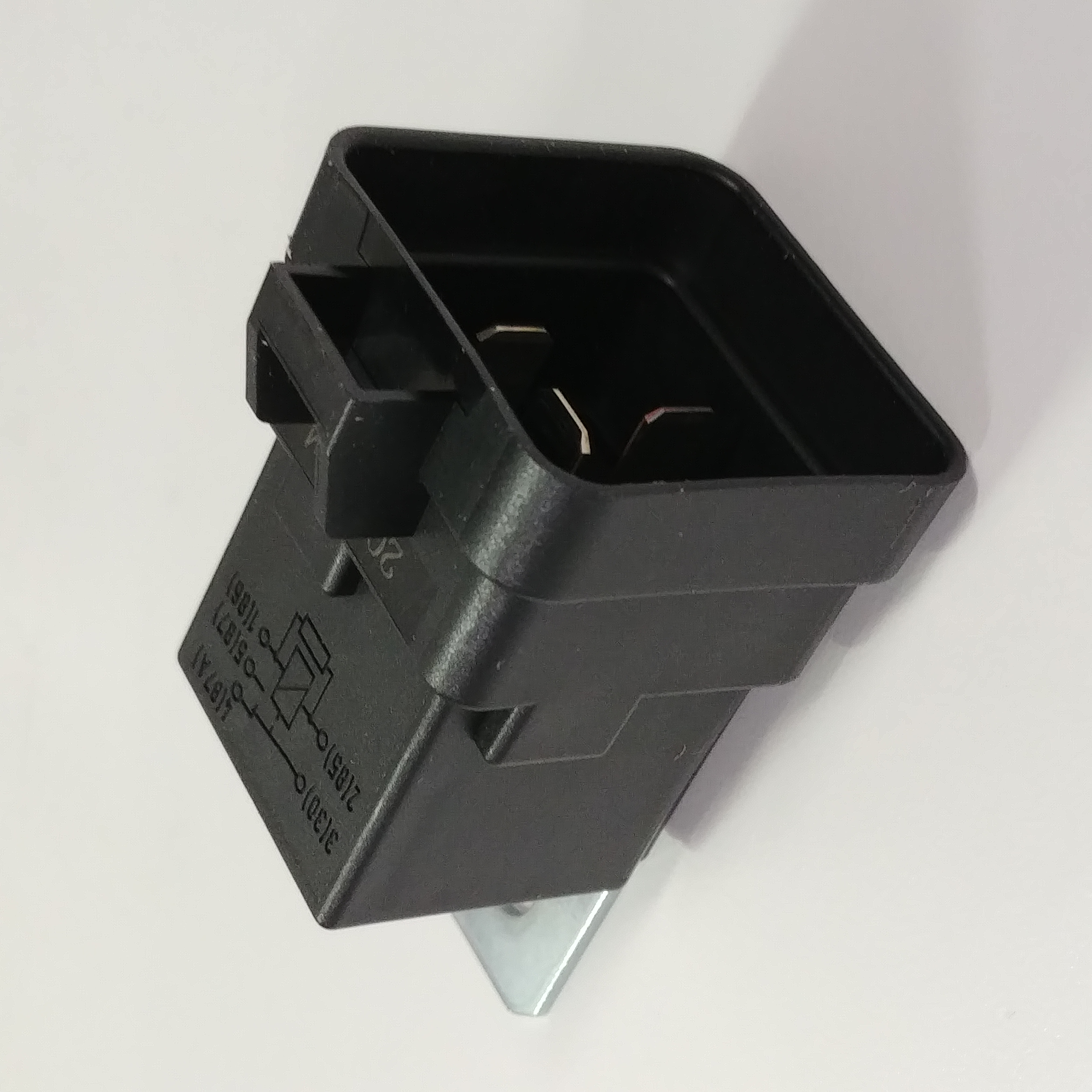 RELAY, WEATHERPROOF, 5 PIN | Super Products eStore