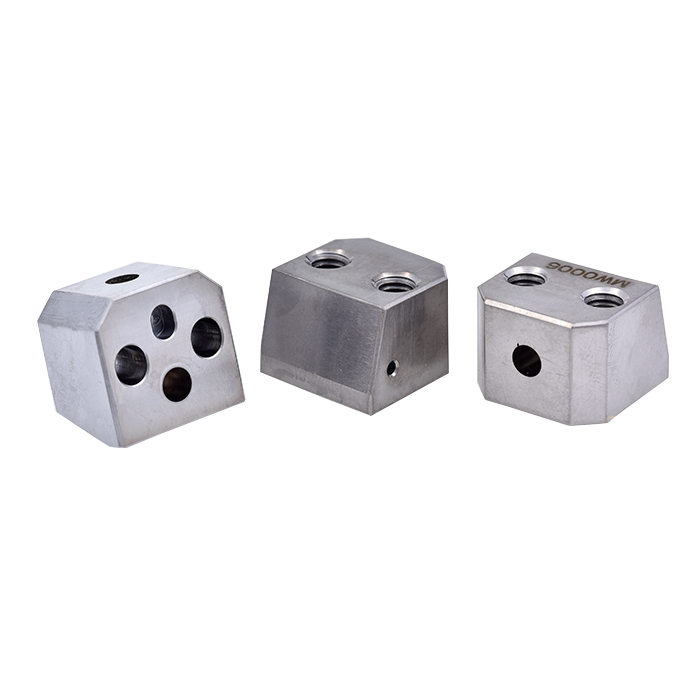 M.CUBE LINK LOAD WEDGE | Mold Masters eStore