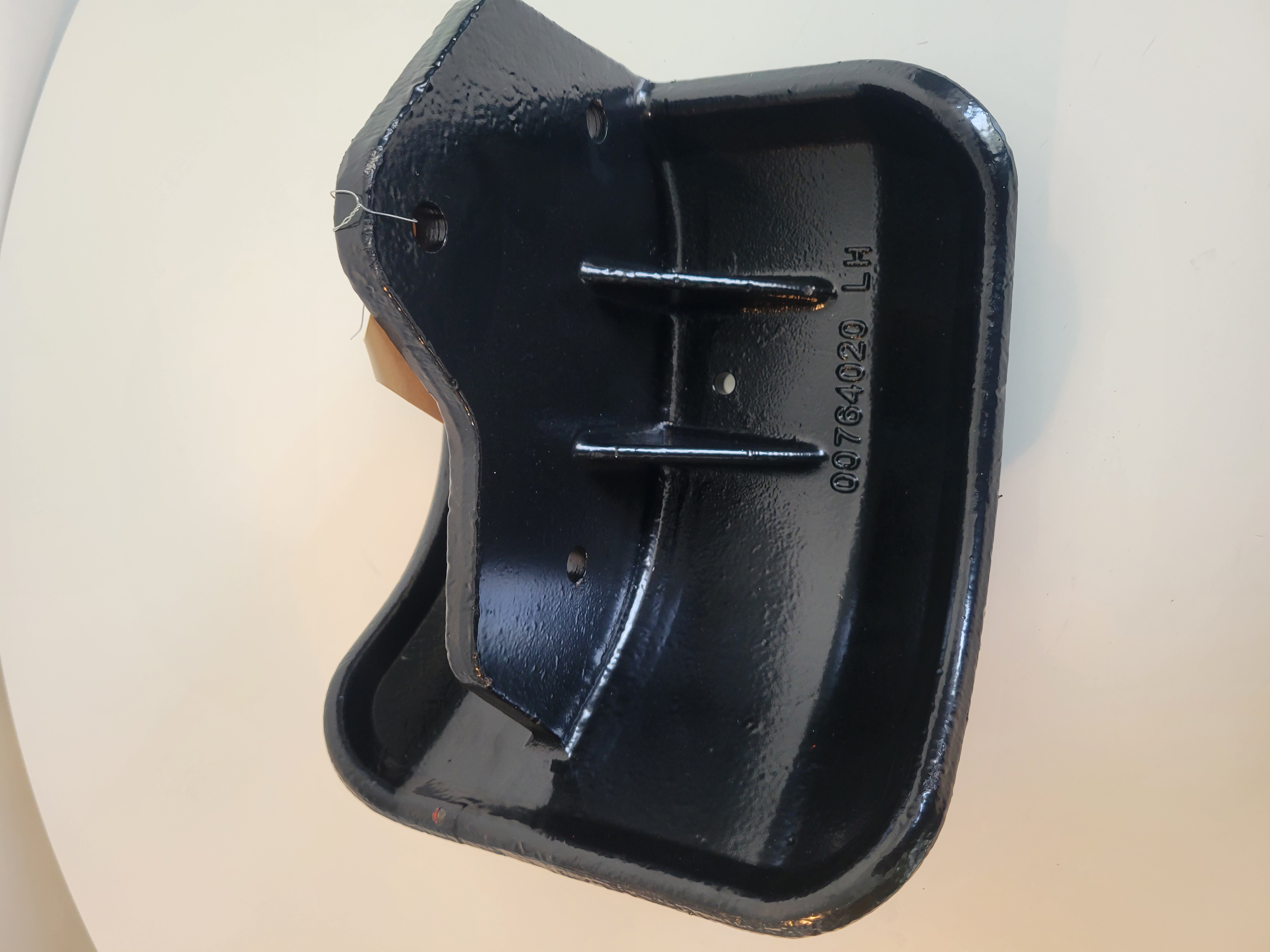 SHOE,LH SKID - CASTING | RhinoAg eStore