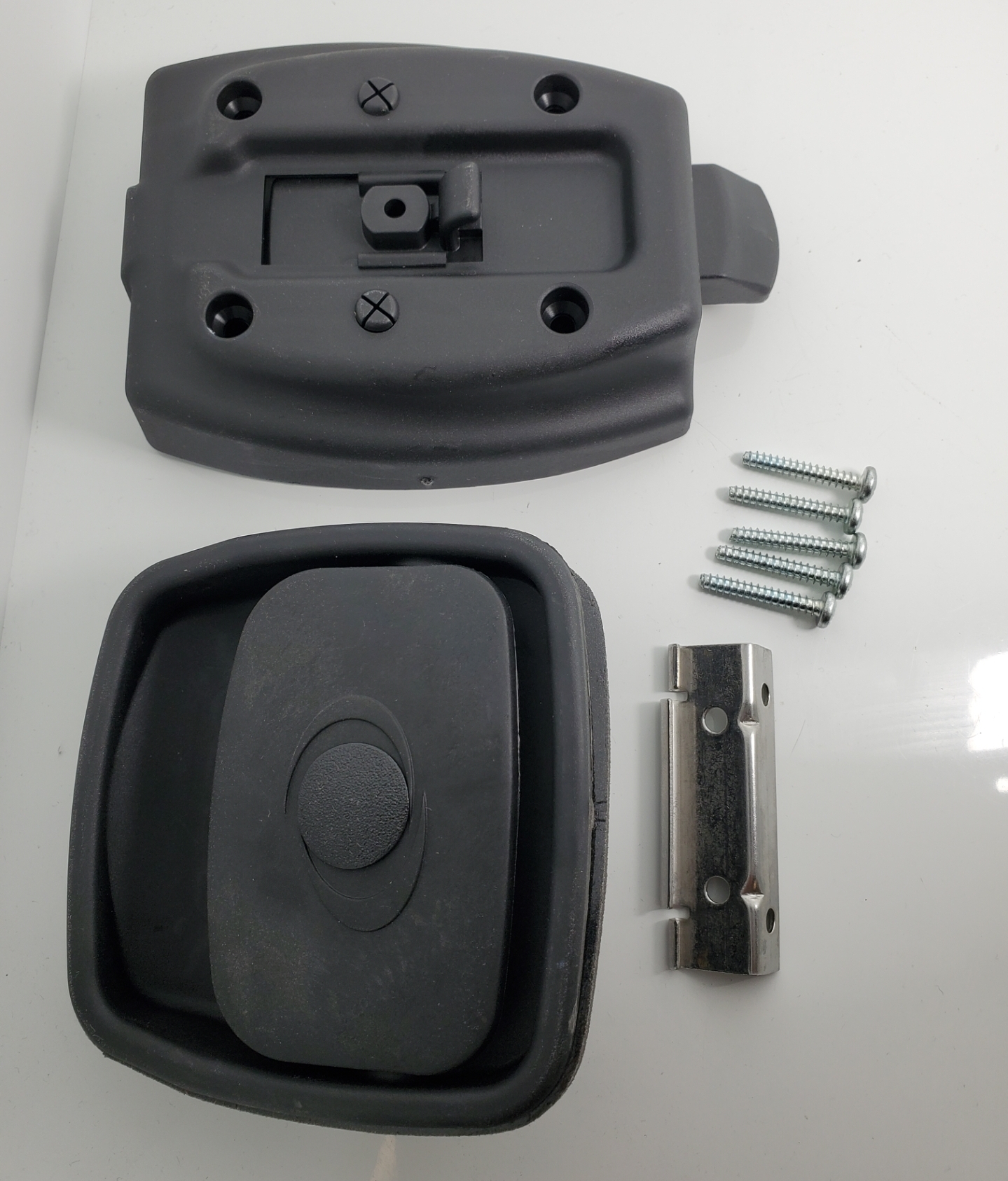 LATCH-LUG DOOR NON LOCKING SEE COMMENTS | REV Parts Store